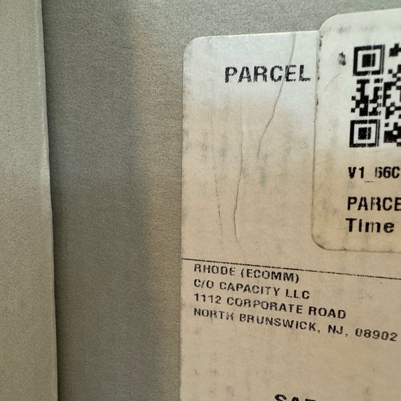 RHODE | Bags | Last One Nwt Rhode Skincare Bubble Bag Products Not ...